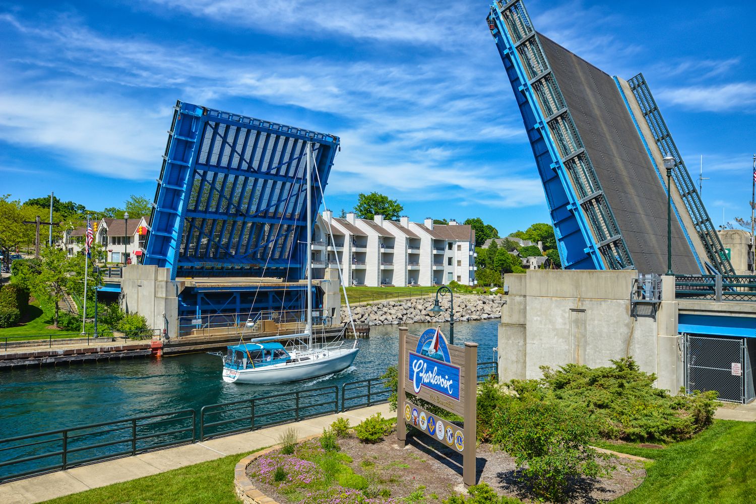 15 Best Things to Do in Charlevoix, MI - Travel Lens